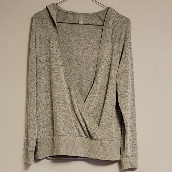 Reitmans/Hyba | Tops | Light Weight Hooded Pullover Cover Up | Poshmark
